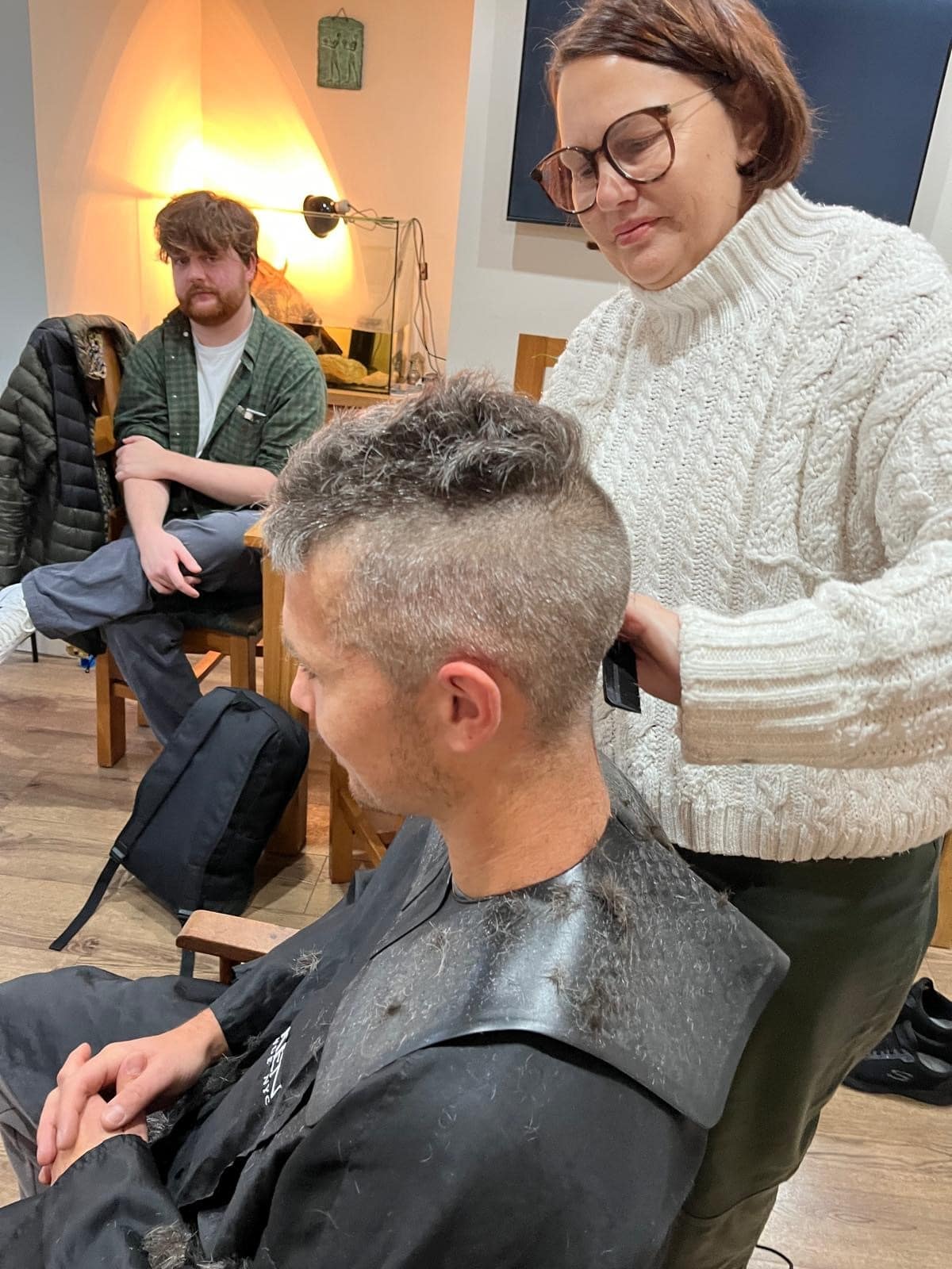 Clare inspires head shave challenge - FORCE Cancer Charity