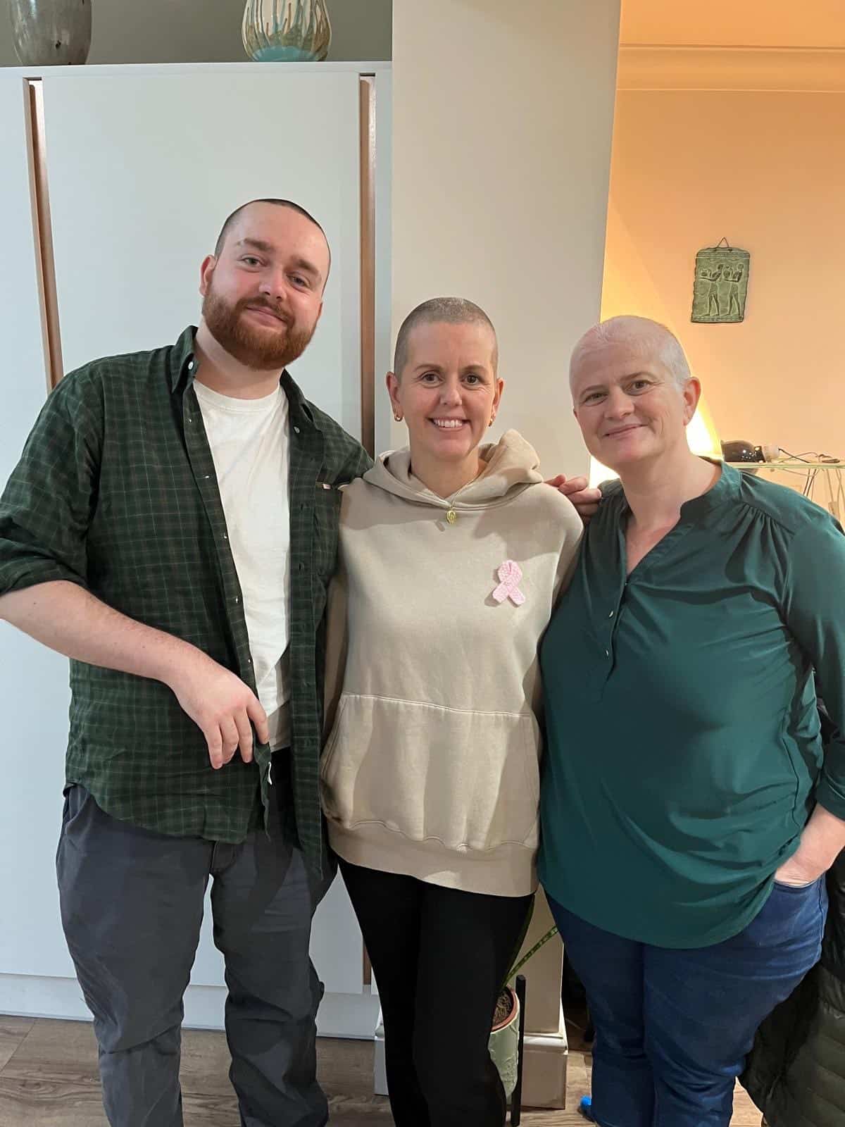 Clare inspires head shave challenge - FORCE Cancer Charity